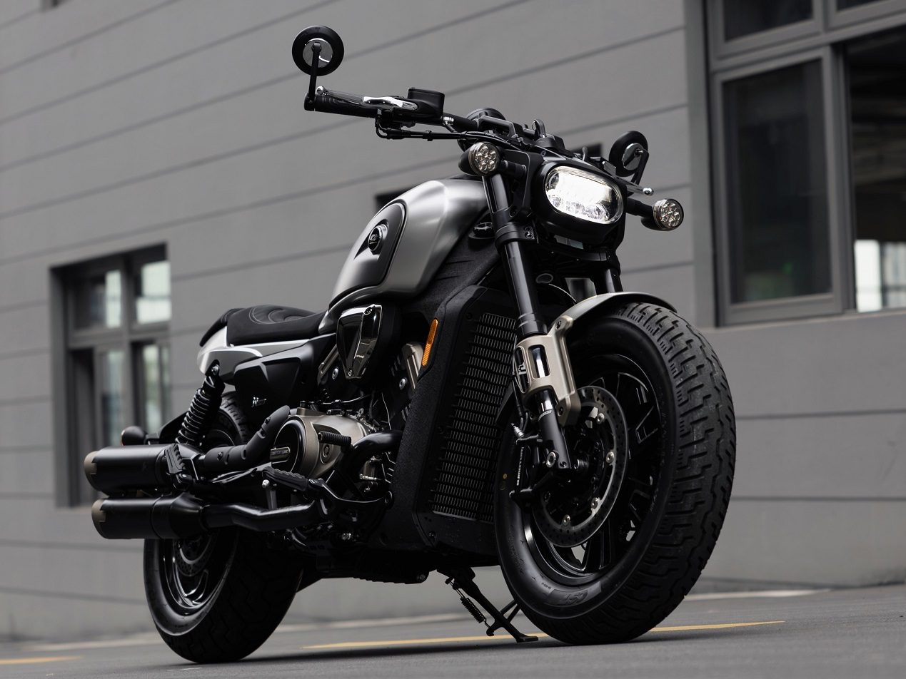 SRV 600 V (2026) - QJ Motor